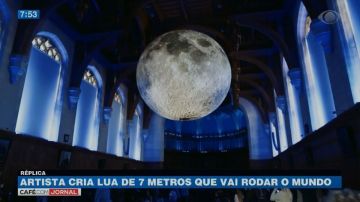 Artista cria lua de 7 metros que vai rodar o mundo