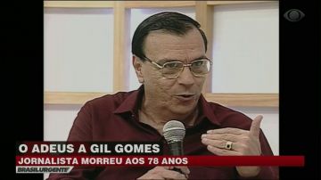 Amigos e parentes se despedem de Gil Gomes