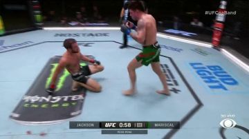 UFC Vegas 95: Mariscal manda sequência BRUTAL e juíz não paralisa; confira